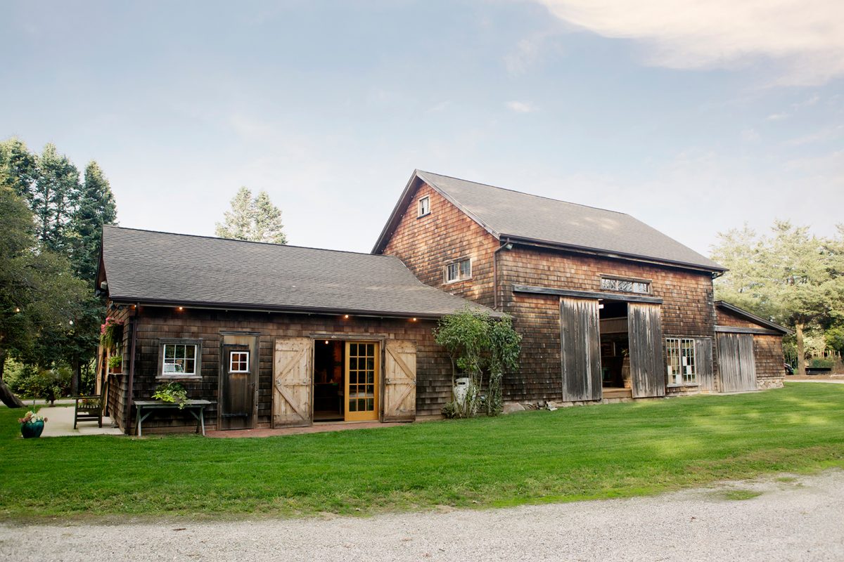 Barn Venue - The Old Barn - The Old Town Farm Long Island